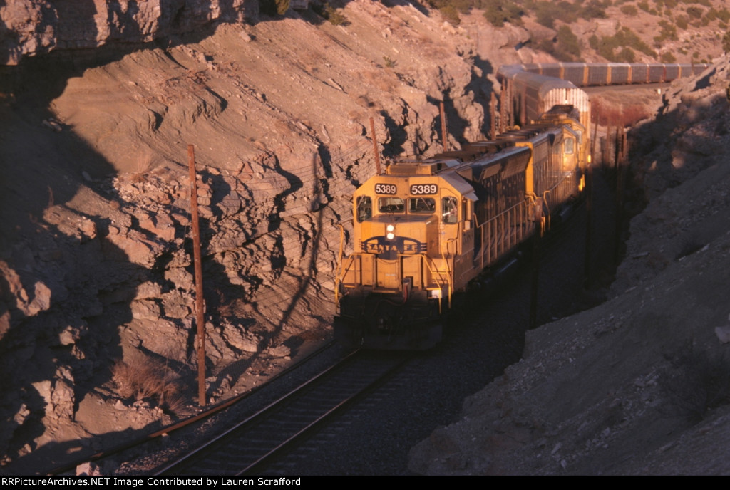 ATSF 5389 E/B
